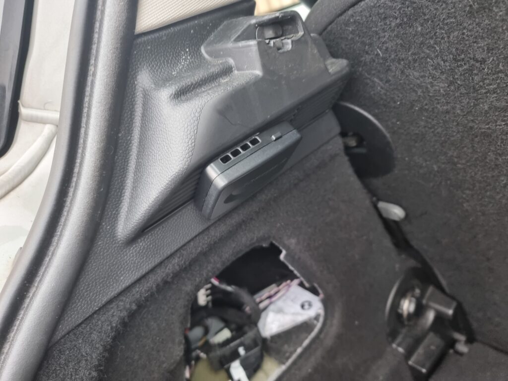 2018 Mini Cooper S Reversing Sensor’s – Auto Mobile Installations